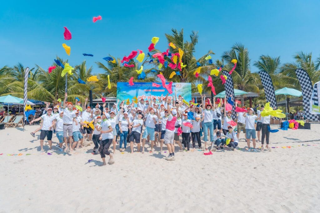 4-Day Vietnam Team Building Trip: Unforgettable Adventure - Sun Getaways