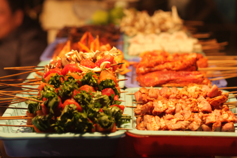 Nha Trang Nightlife Guide: Beach Bars, Clubs, and Live Music - Sun Getaways