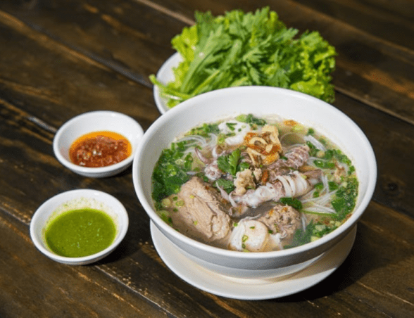 Ho Chi Minh City Street Food: An Ultimate Guide to Eat Like A Local ...