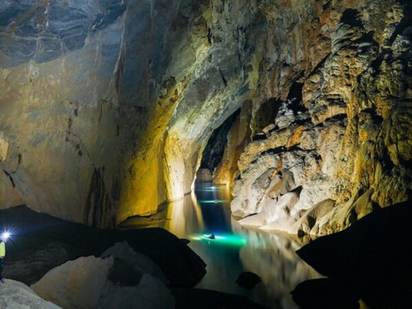 Discover Son Doong Cave Geology & Its Unique Ecosystems - Sun Getaways