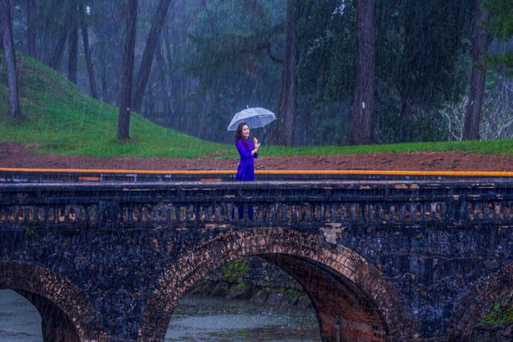 Best Time for Hue Photography: Seasons, Light & Angles - Sun Getaways