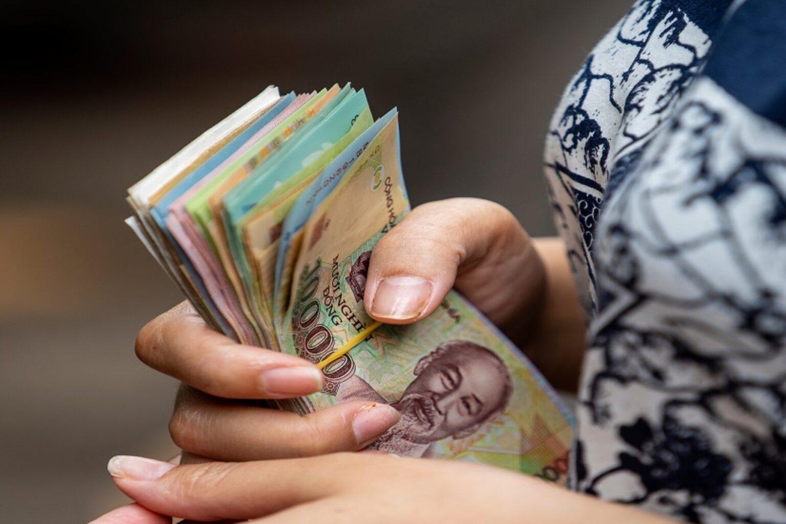 Vietnamese Dong Guide: How to Use and Exchange VND - Sun Getaways