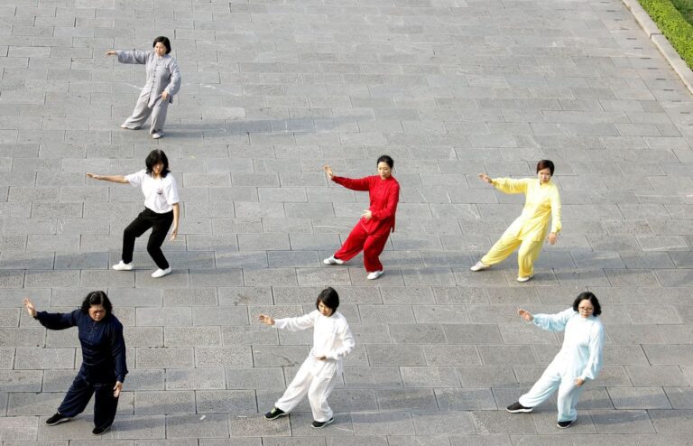 Start Your Day Right with Tai Chi Classes in Vietnam - Sun Getaways