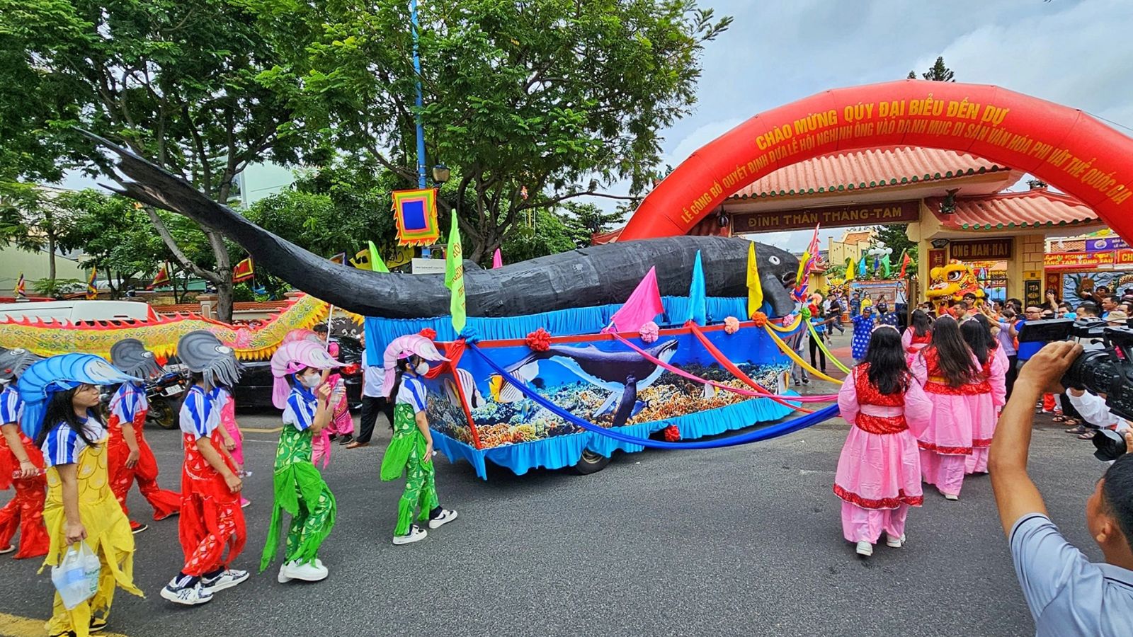 Southern Vietnamese Folk Festivals: When, Where, and How to Visit - Sun ...